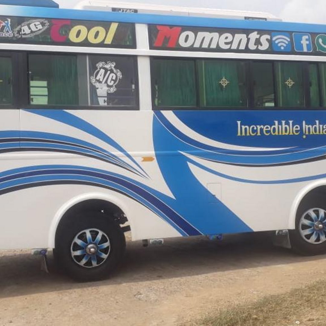 Mini Bus Rental in Chennai – Easy, Affordable & Reliable